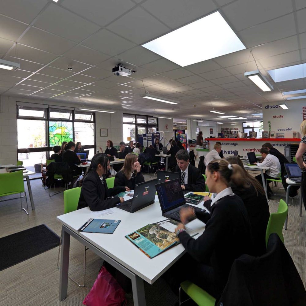 Mark Rutherford School Library | Tye Architects